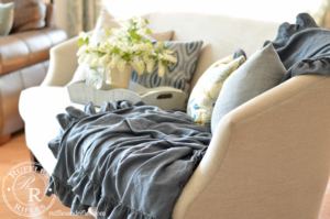 A New Linen Throw and Tutorial